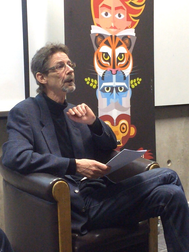 Gerard Prins lanzó su nuevo libro en Publicidad UDD